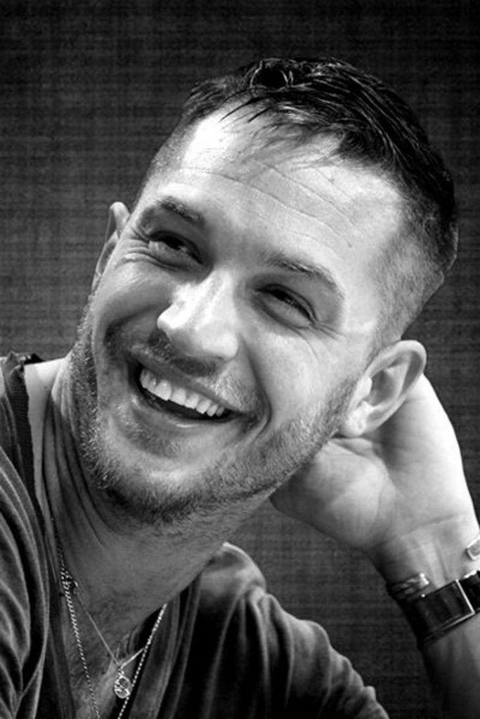 43 Años Cumple El Actor Británico Tom Hardy. Hoy Compartimos Sus 10 ...